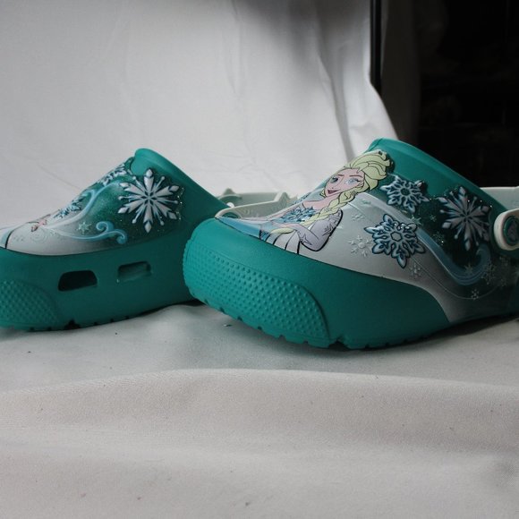 CROCS | Shoes | Crocs Junior Girls Size 3 Frozen Clogs New 47 | Poshmark